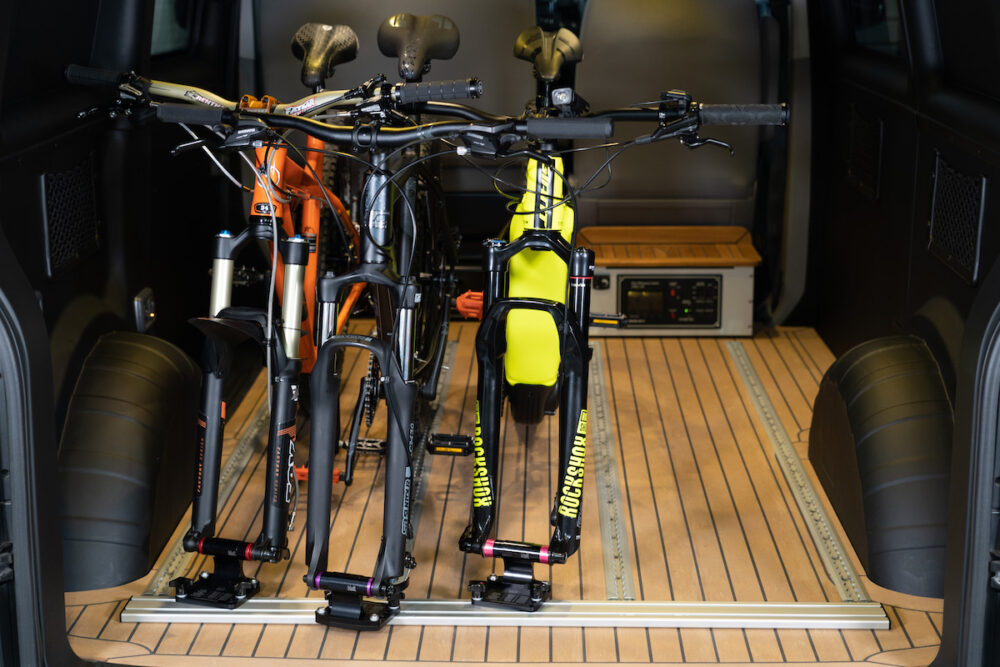 VW T5/T6 SWB/LWB - 1200mm Fork Mount Rail Twin T-Slot - Fits Cargo Hoop Mount Holes Tailgate ...